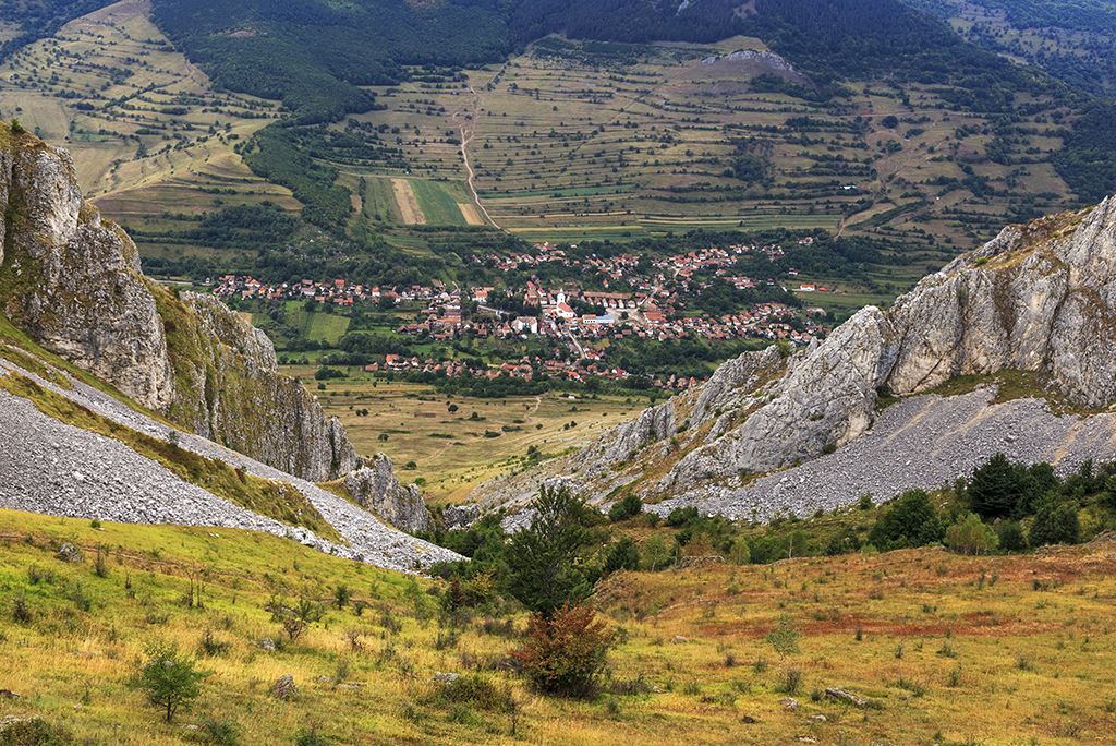 Piatra Secuiului ("Rock of the Szeklers") - Wonders of Transylvania