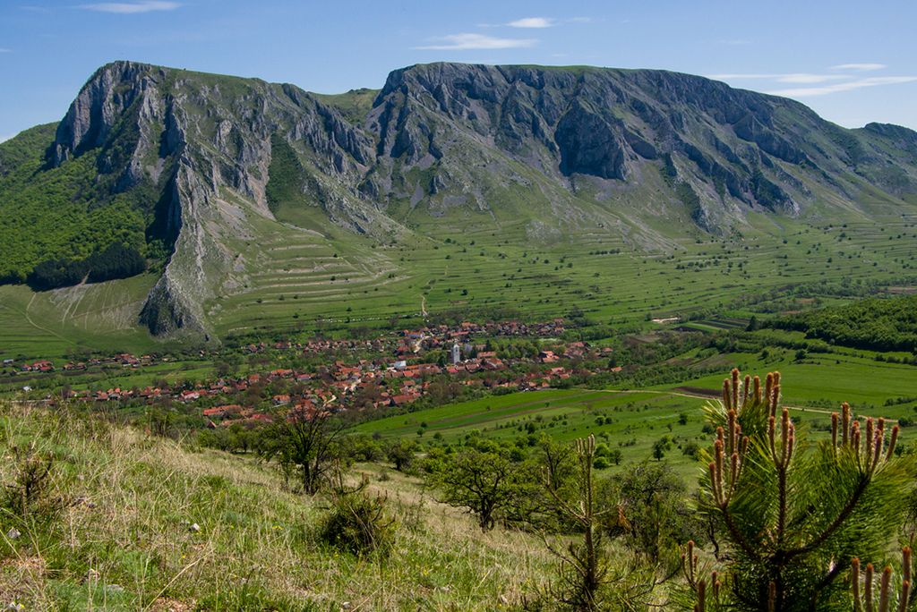 Piatra Secuiului ("Rock of the Szeklers") - Wonders of Transylvania